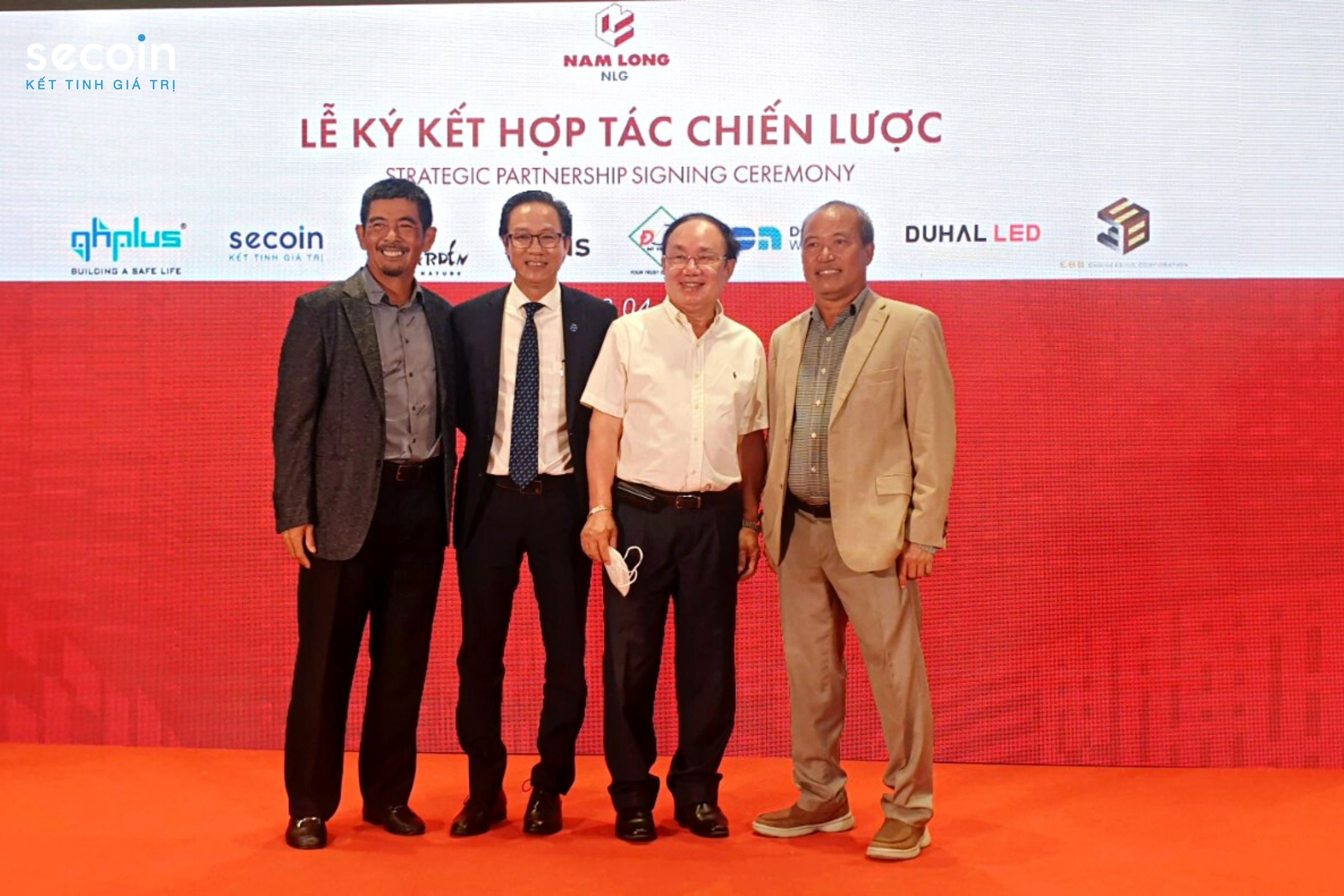 LỄ KÝ KẾT HỢP TÁC CHIẾN LƯỢC GIỮA SECOIN VÀ NAM LONG